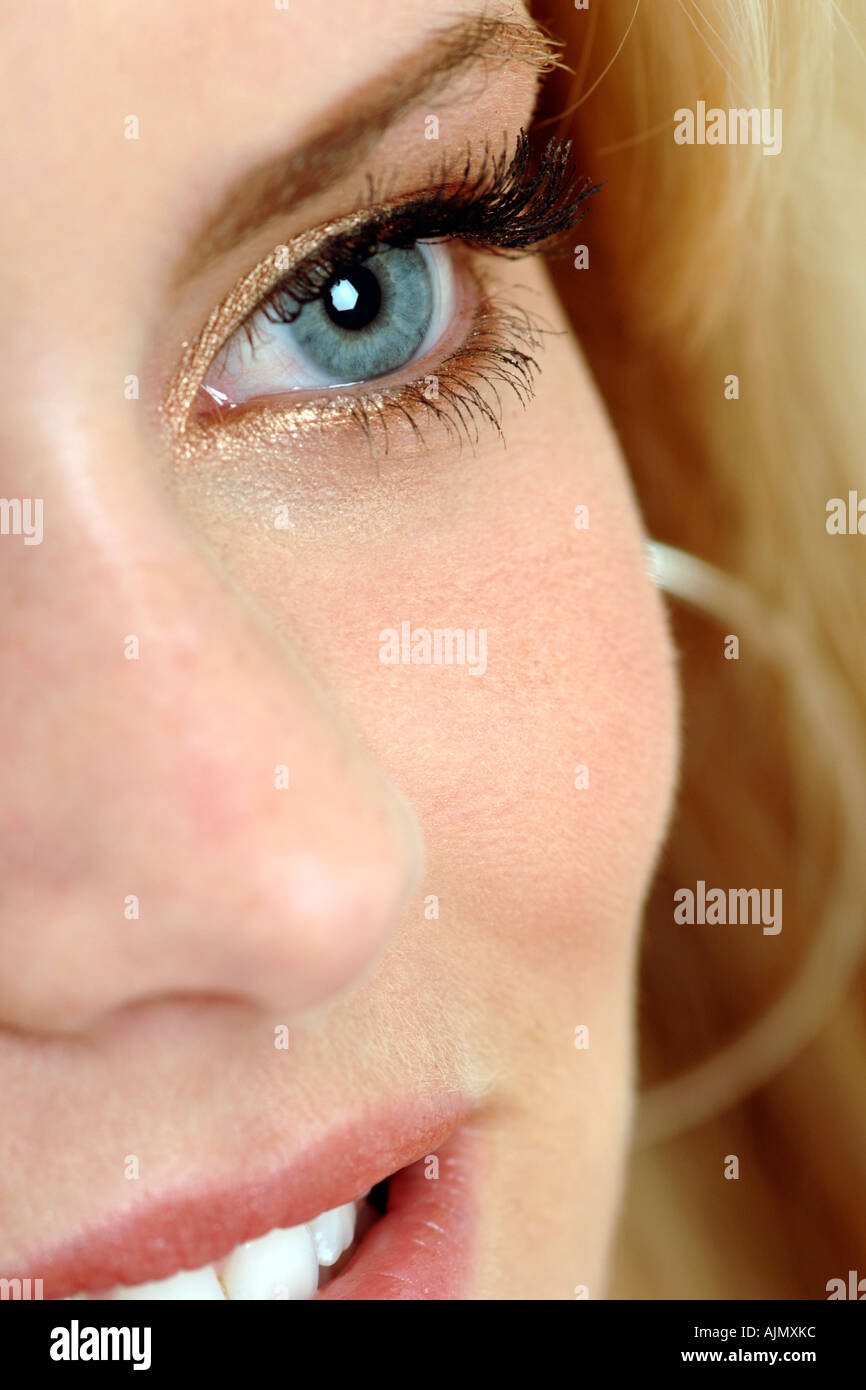 Portrait face woman girl eyes nose look hi-res stock photography and ...