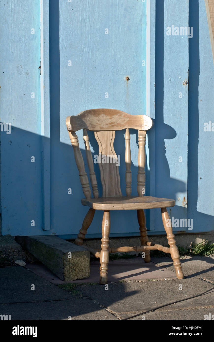 Old carved wooden chair hi-res stock photography and images - Alamy