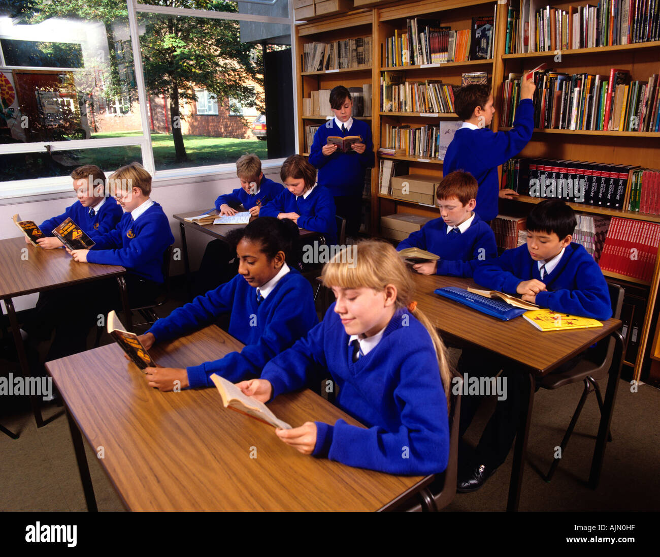 Comprehensive school hi-res stock photography and images - Alamy