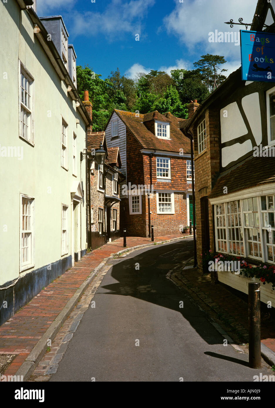 The cliffe house hi-res stock photography and images - Alamy