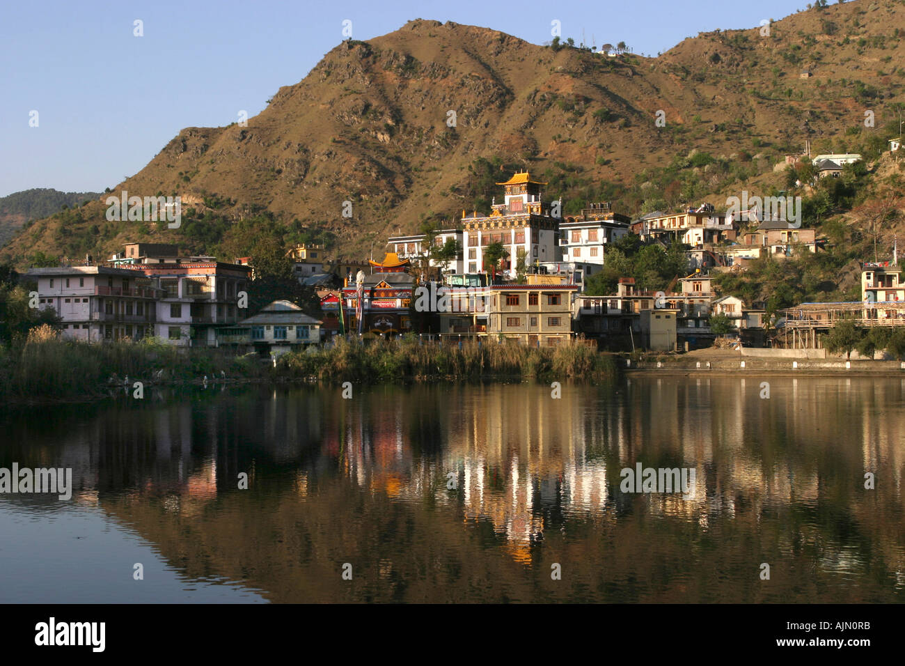 Drukpa kagyu buddhist monastery hi-res stock photography and images - Alamy