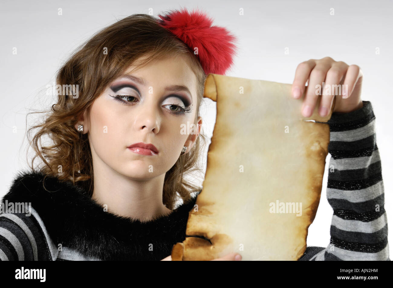 Young lady reading a letter Stock Photo - Alamy
