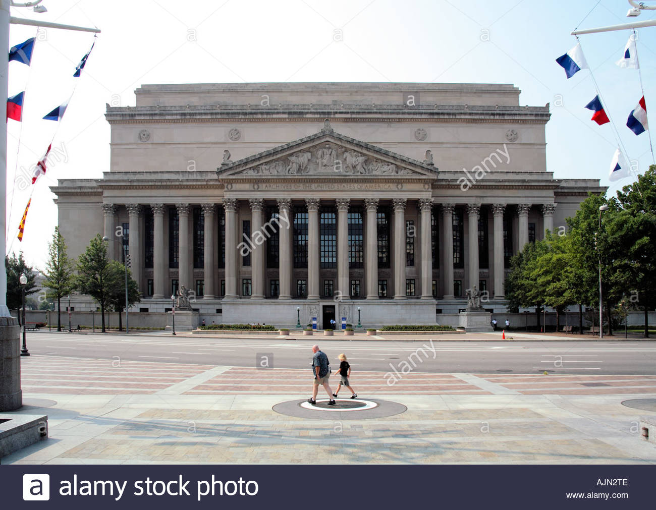 U S National Archives Building High Resolution Stock Photography and ...