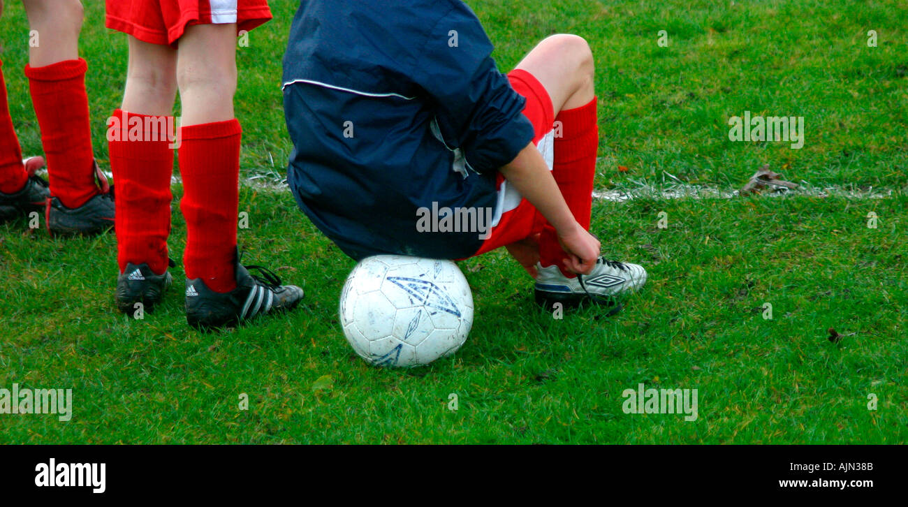 Blurred footballers hi-res stock photography and images - Alamy