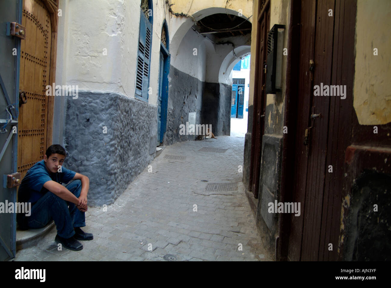 Teen maroc hi-res stock photography and images - Alamy