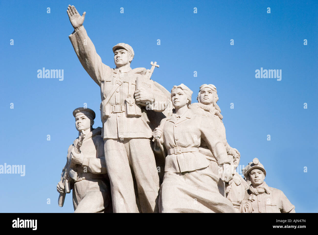 Tiananmen Square: communist heroes statue Stock Photo - Alamy