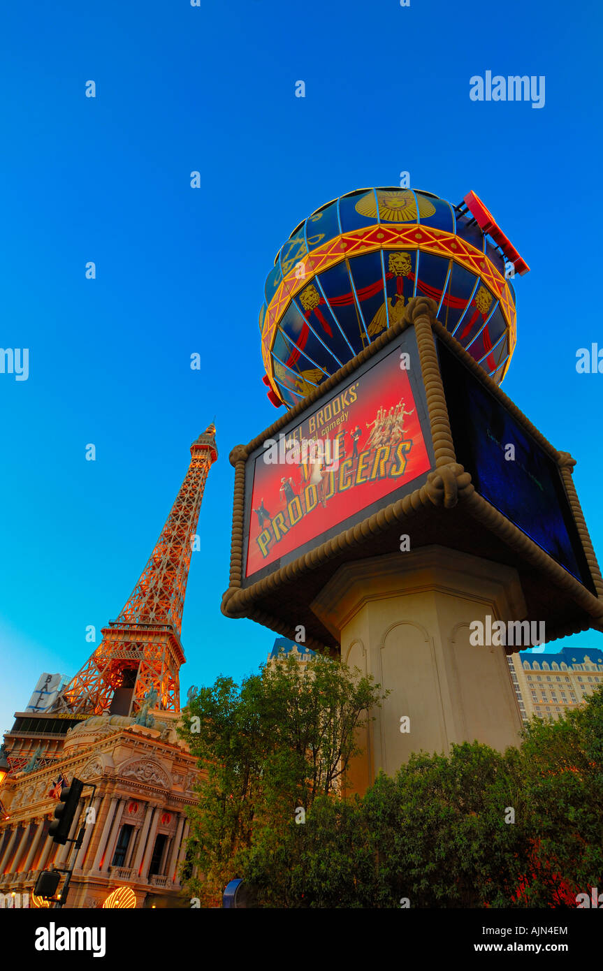 paris hotel showing eiffel tower and montgolfier balloon las vegas ...