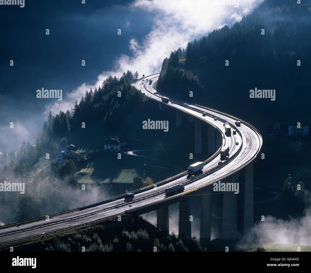 Brenner pass hi-res stock photography and images - Alamy