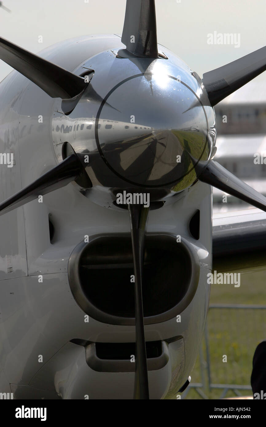 Proppellor on a turbo prop engine Stock Photo - Alamy