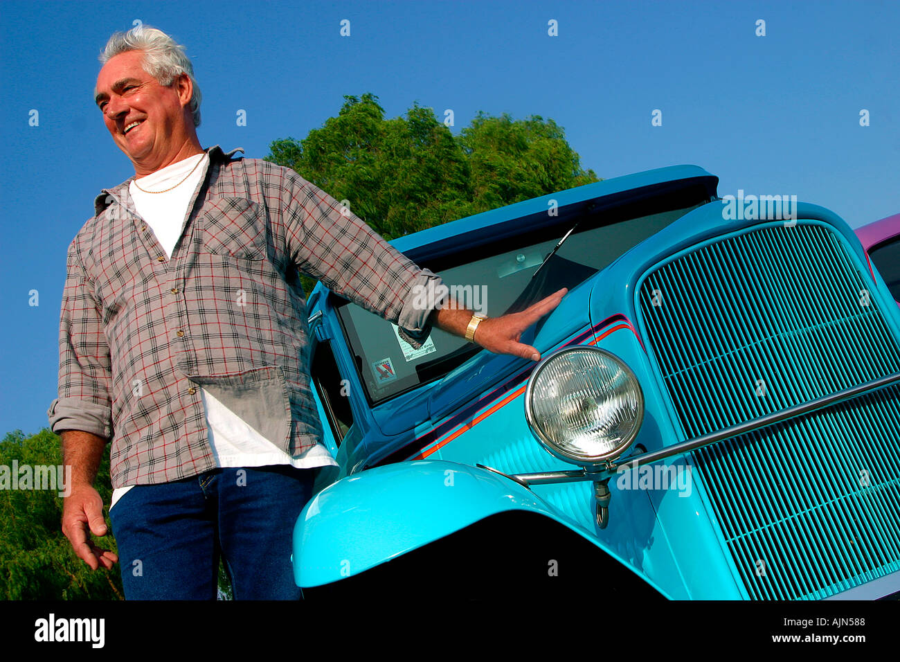 Classic car owner proud hi-res stock photography and images - Alamy