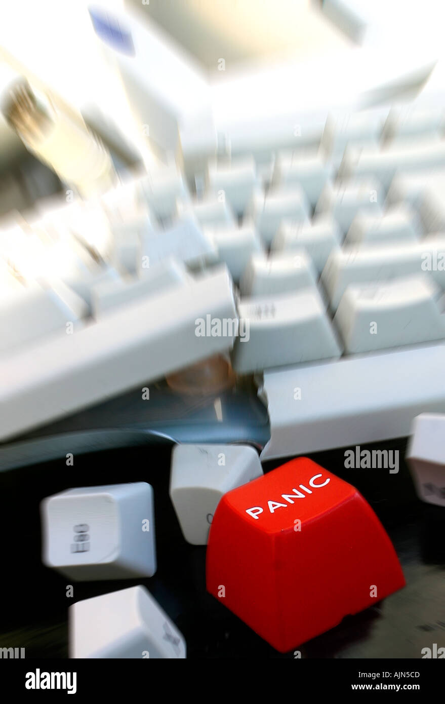 RED PANIC BUTTON ON BROKEN COMPUTER Stock Photo - Alamy