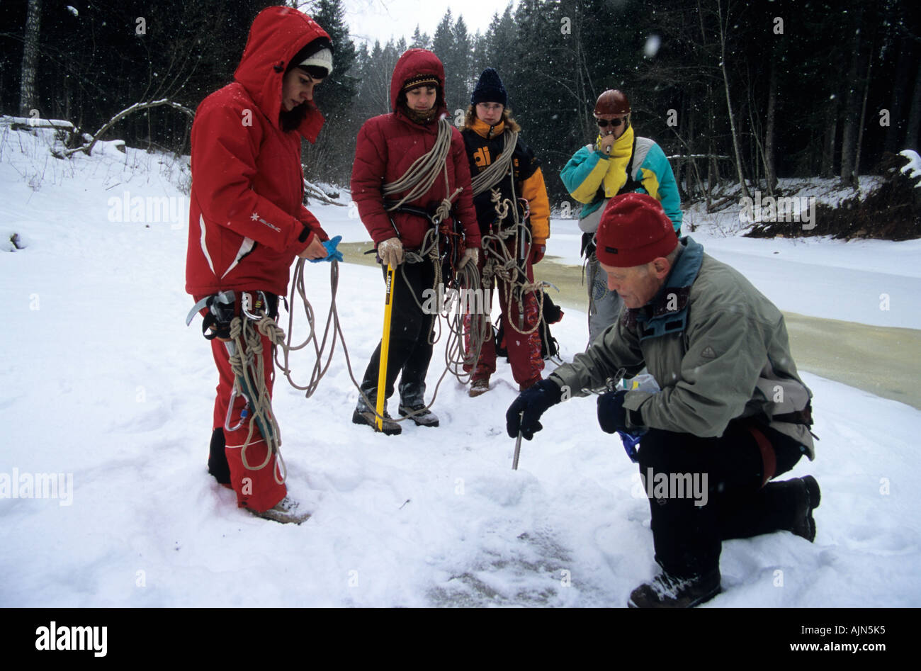 Ropemanship hi-res stock photography and images - Alamy