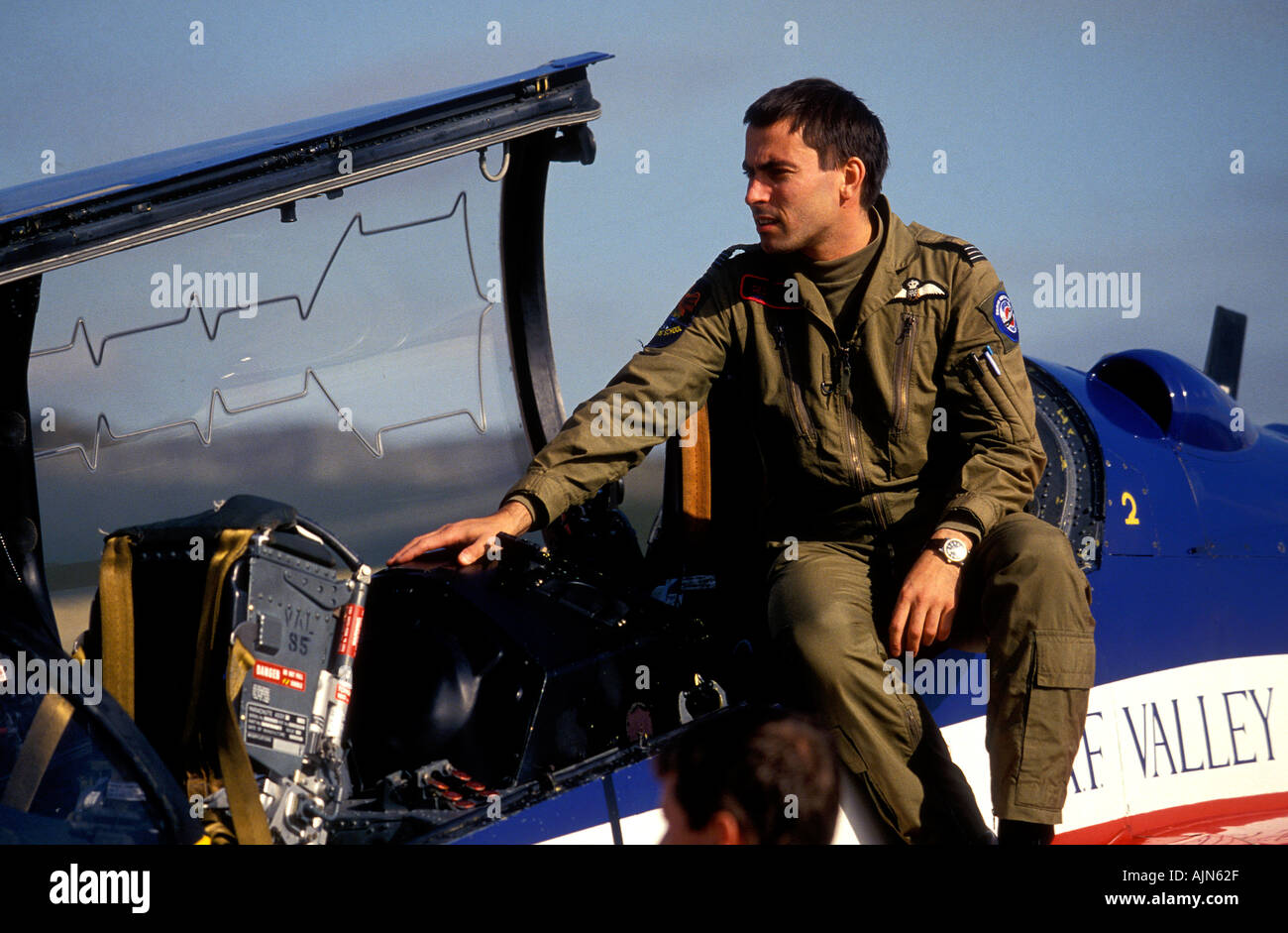 ROYAL AIR FORCE PILOT SAT ON HIS TRAINING JET Stock Photo - Alamy