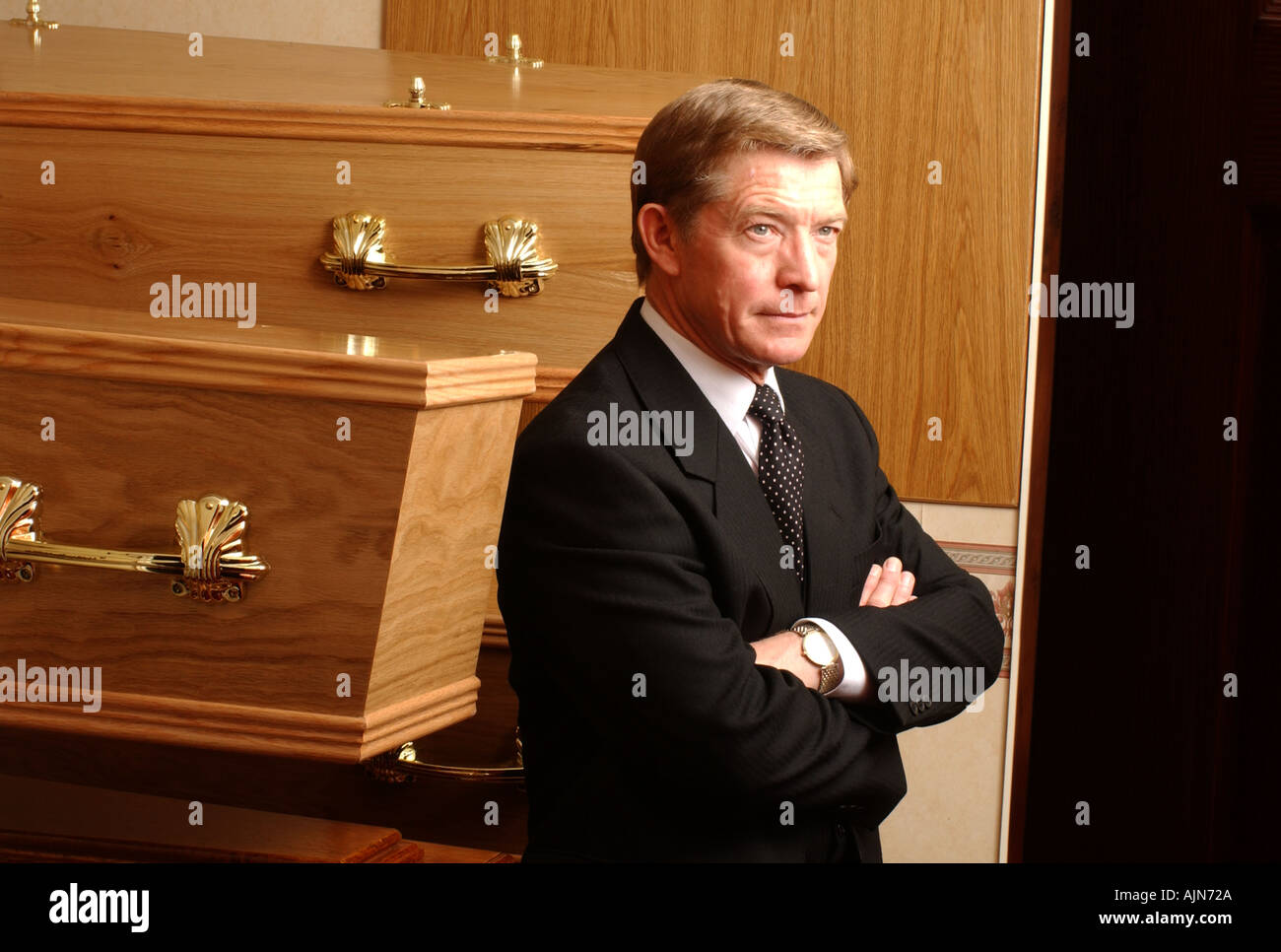 Funeral undertaker hi-res stock photography and images - Alamy