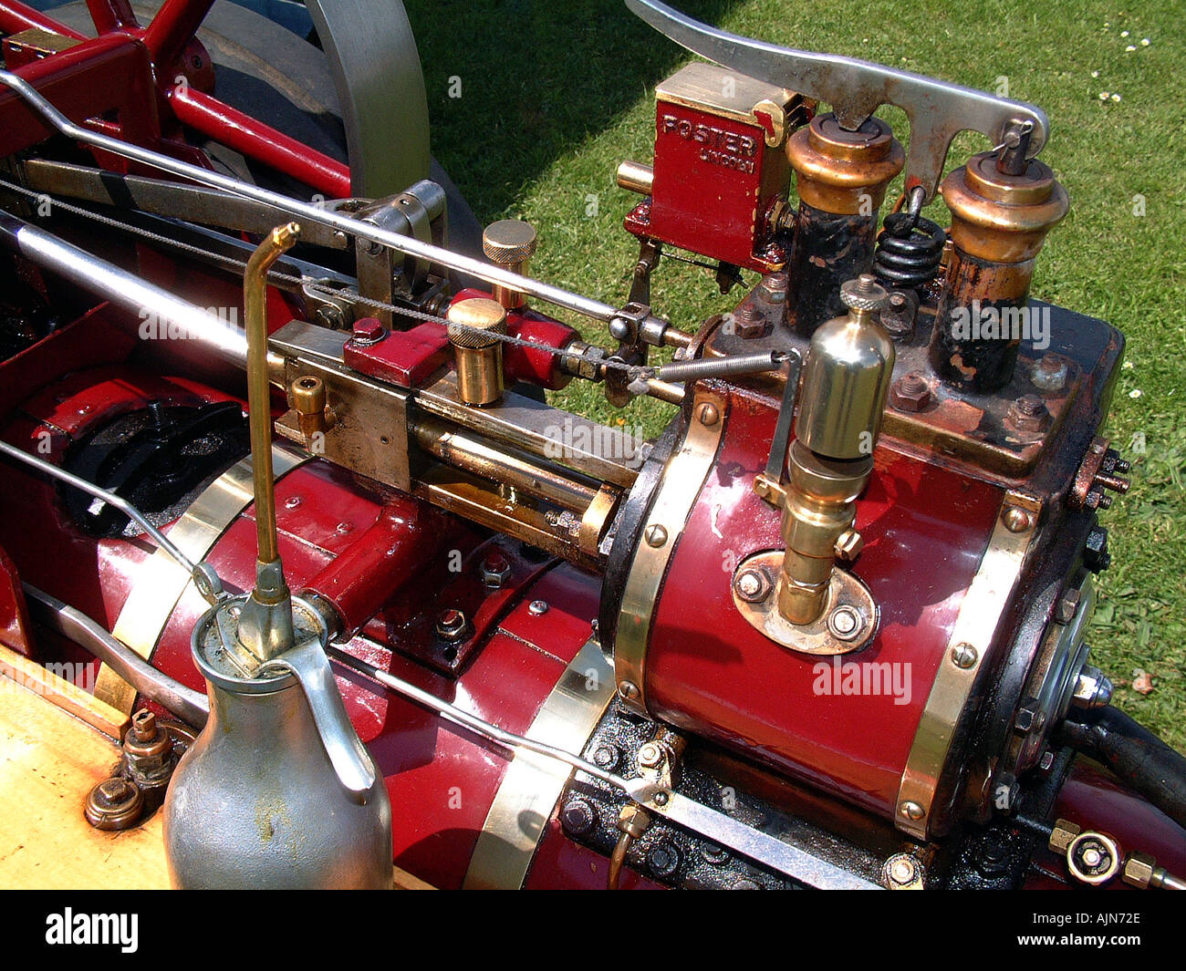 Scale traction engine hi-res stock photography and images - Alamy