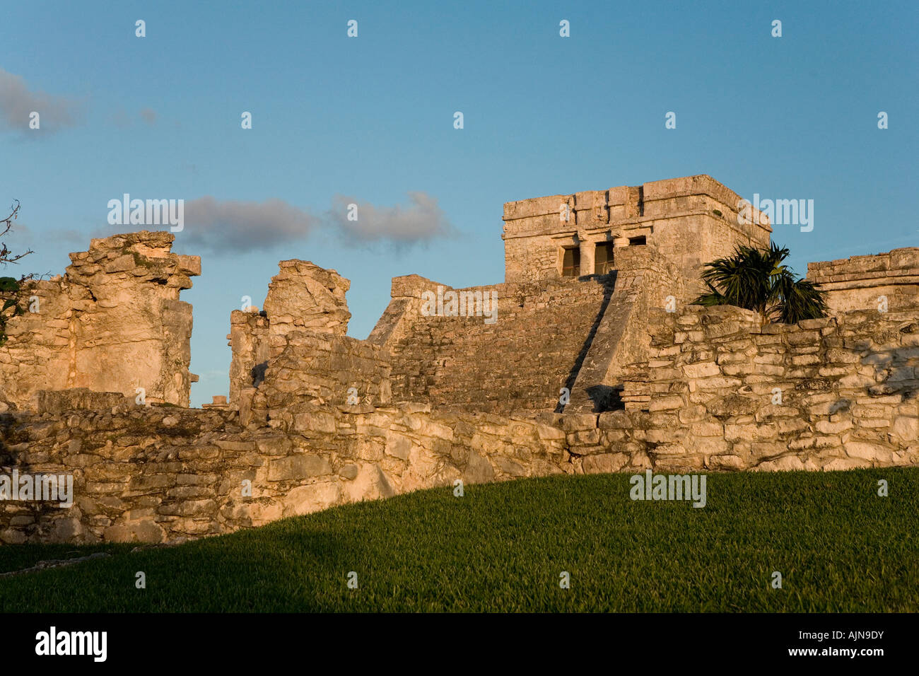 El Castillo Unesco Mayan ruins of Tulum at sunset Quintana Roo Mexico ...
