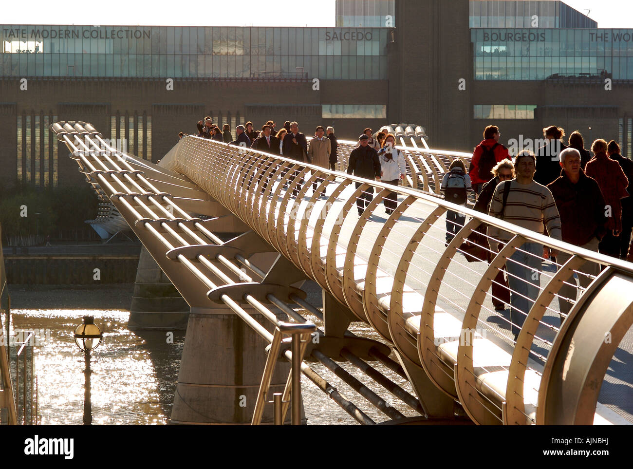 The Millenium footbridge and Tate Modern in London UK Stock Photo - Alamy