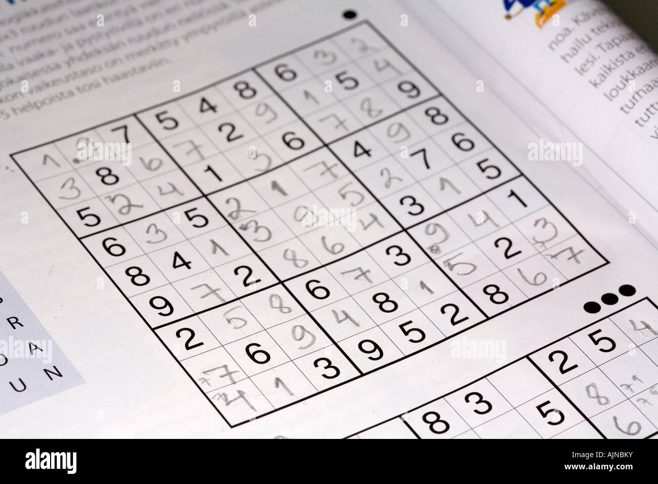 Sudoku test hi-res stock photography and images - Alamy