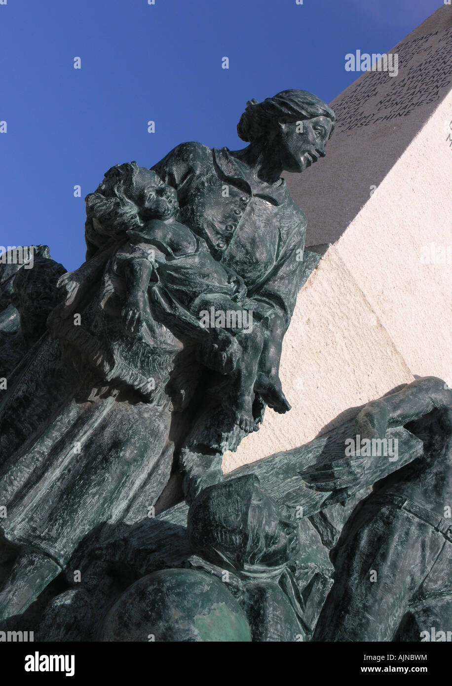 War Memorial Valletta Malta St georger Square Stock Photo - Alamy