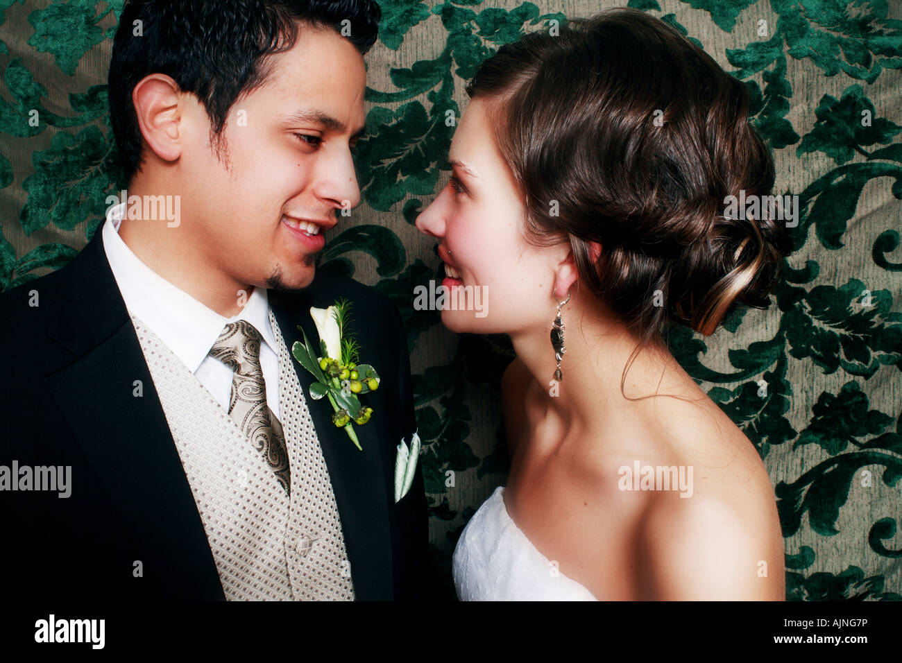 Side by side each other hi-res stock photography and images - Alamy