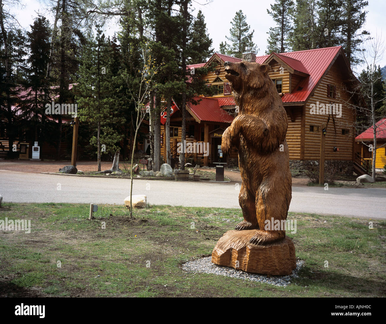 "BAKER CREEK" CHALETS on the Bow Valley Parkway in Banff National Park ...