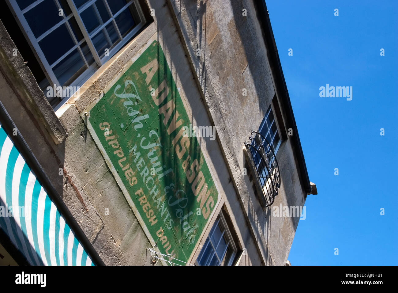 Old grocers sign hi-res stock photography and images - Alamy