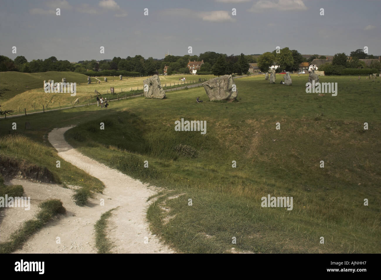 Stone Circle Ramparts High Resolution Stock Photography and Images - Alamy