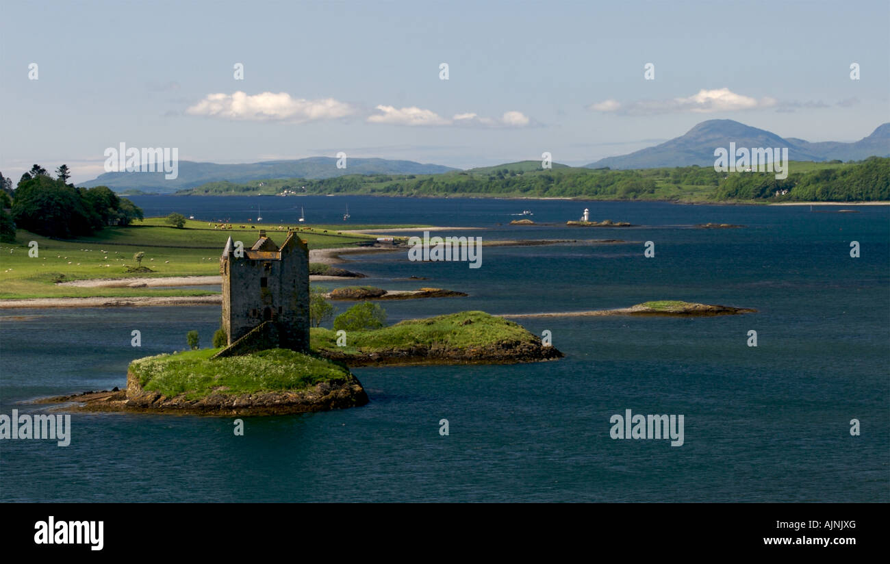 Castle on Scottish Loch Stock Photo - Alamy