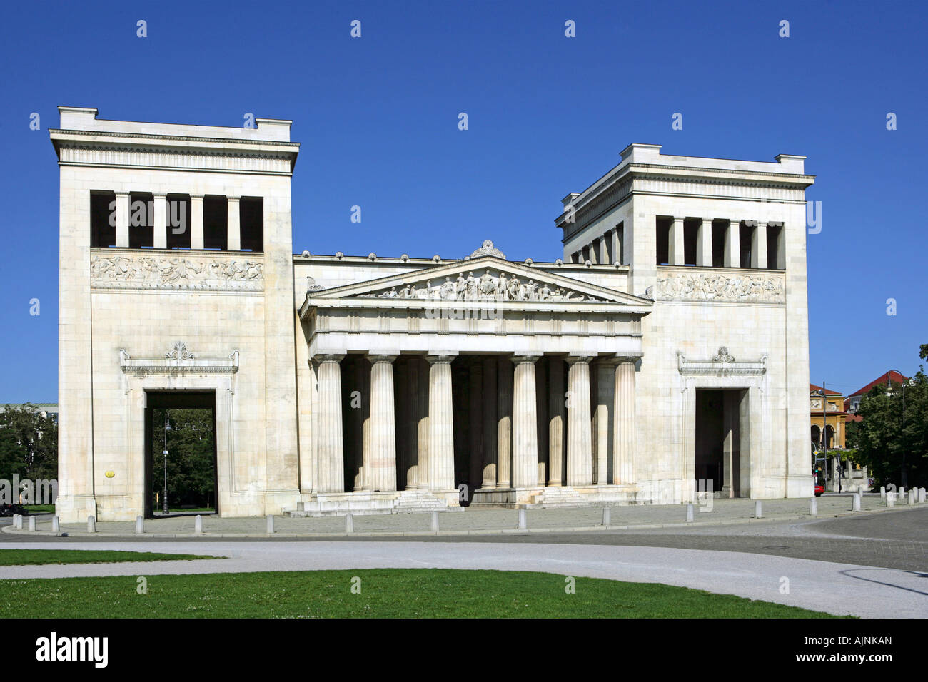Propylaeen, Koenigsplatz (King's Square), Munich, Bavaria, Germany ...