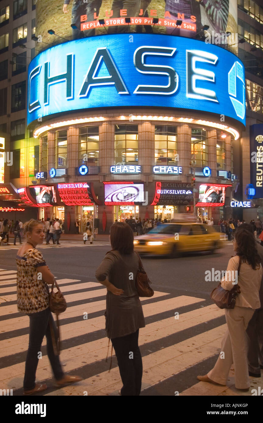 JP Morgan Chase in Times Square Stock Photo - Alamy