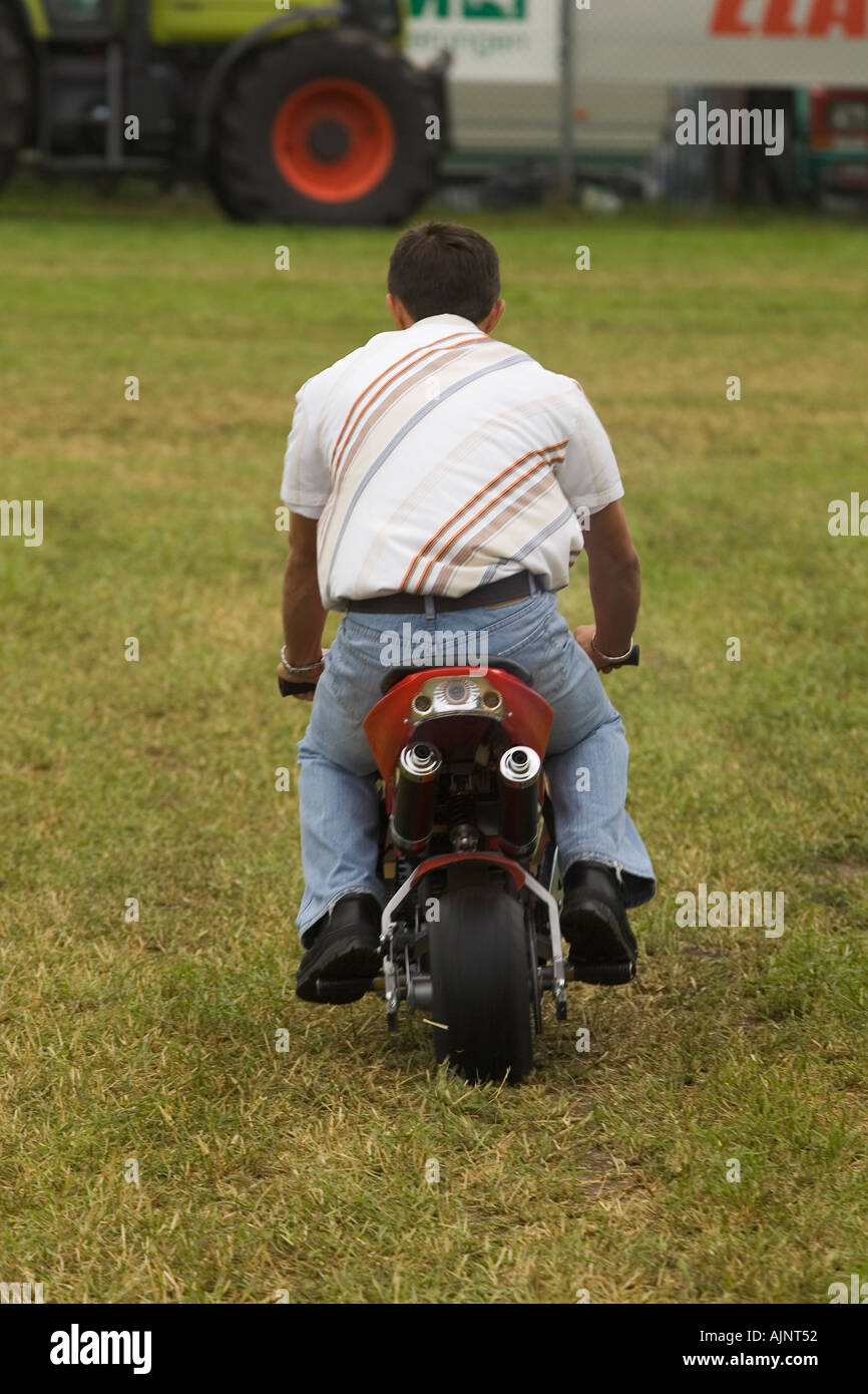 Miniature motorcycle hi-res stock photography and images - Alamy