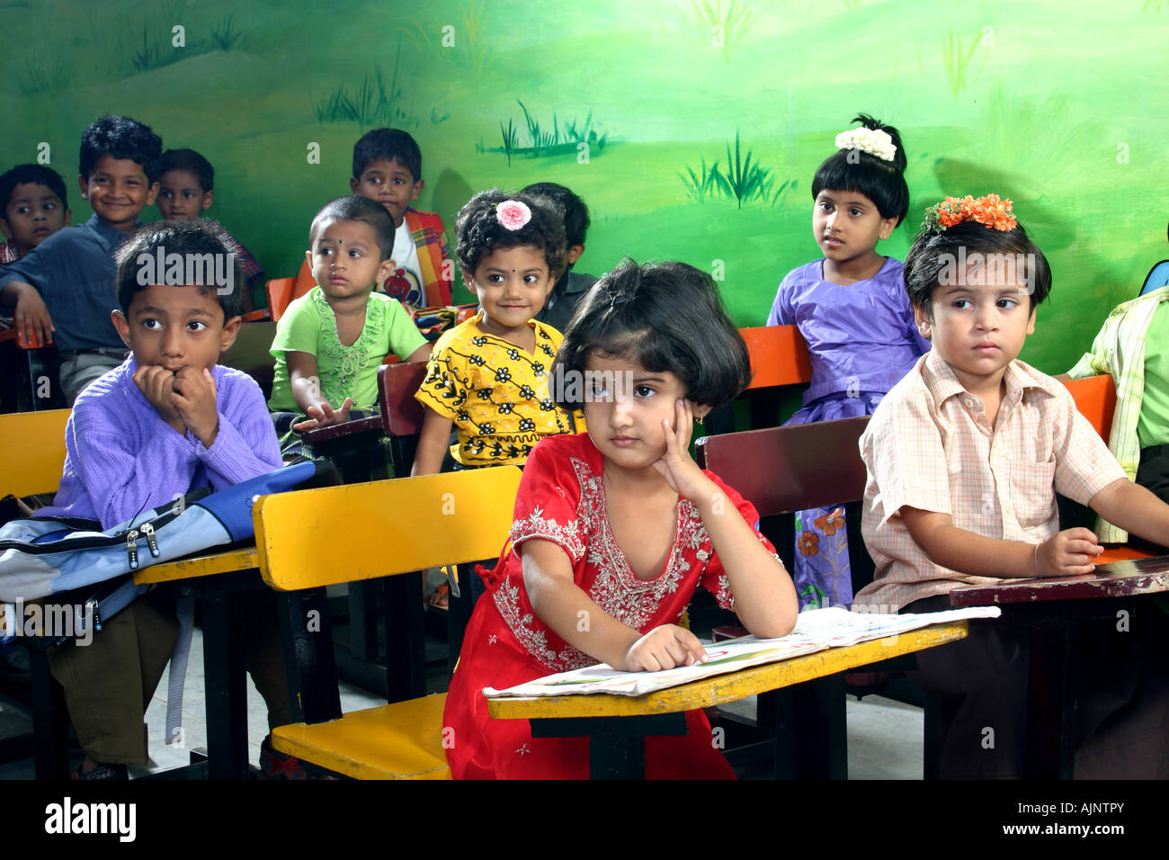 Children at a nursery class Stock Photo - Alamy