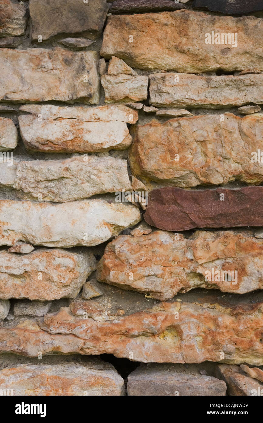 Close up of the layers of a stone wall Stock Photo - Alamy