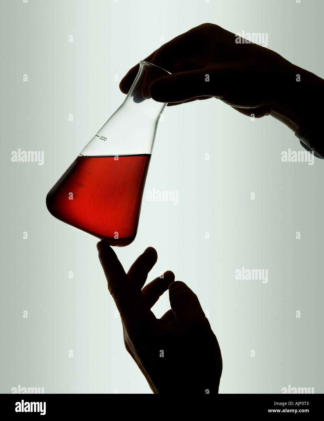Red Liquid Beaker High Resolution Stock Photography and Images - Alamy