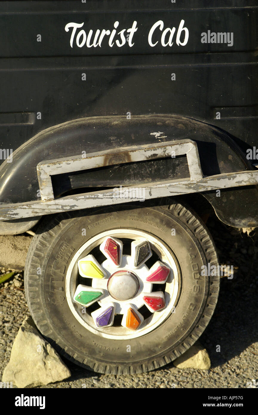 Colourful wheel of indian tourst cab, India Stock Photo - Alamy
