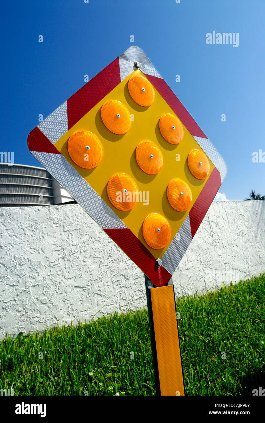 Extreme caution hi-res stock photography and images - Alamy