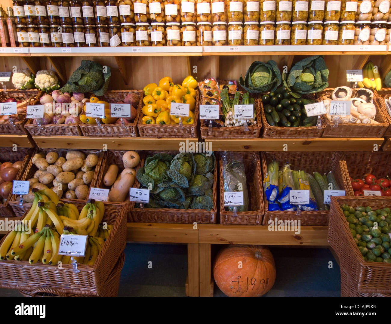 Uk farm shop hi-res stock photography and images - Alamy