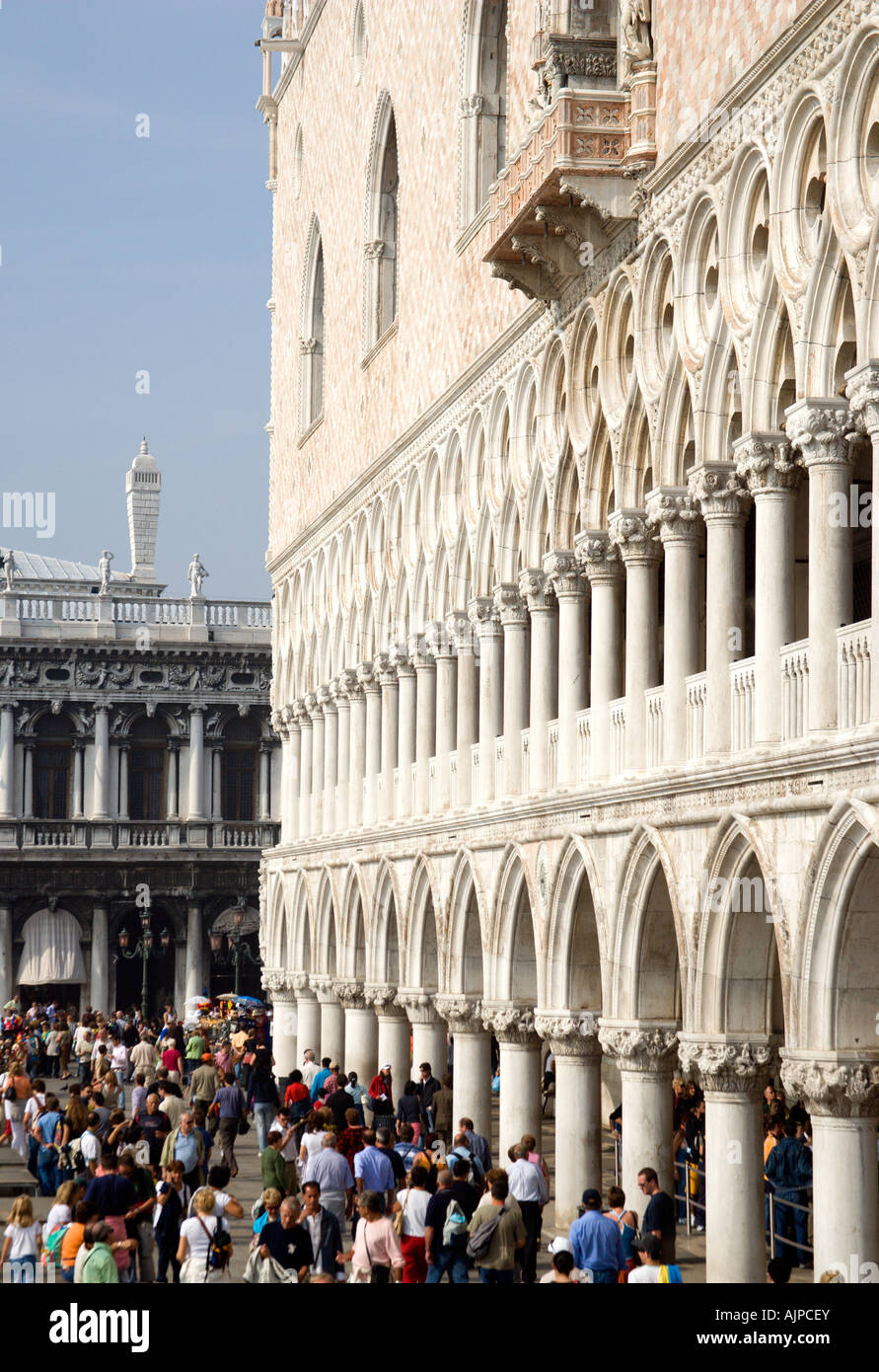 Italy Veneto Venice Tourist Crowds of People Pass Below The Quayside ...