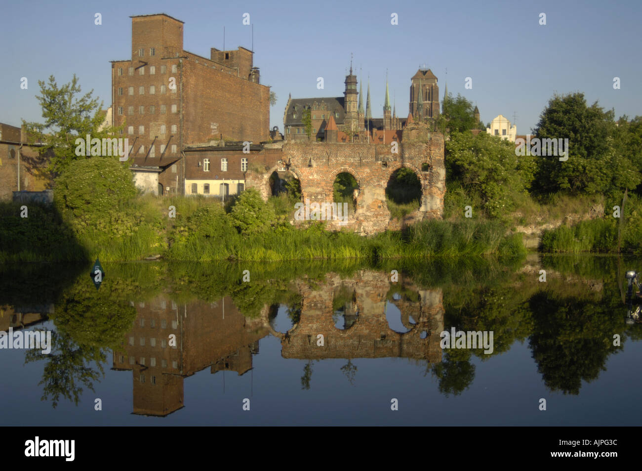 Bombed out area hi-res stock photography and images - Alamy