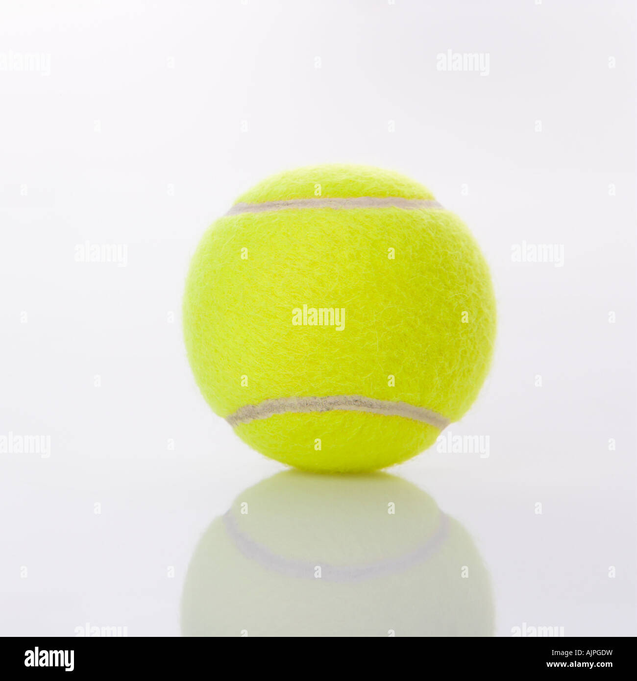 Single tennis ball Stock Photo - Alamy