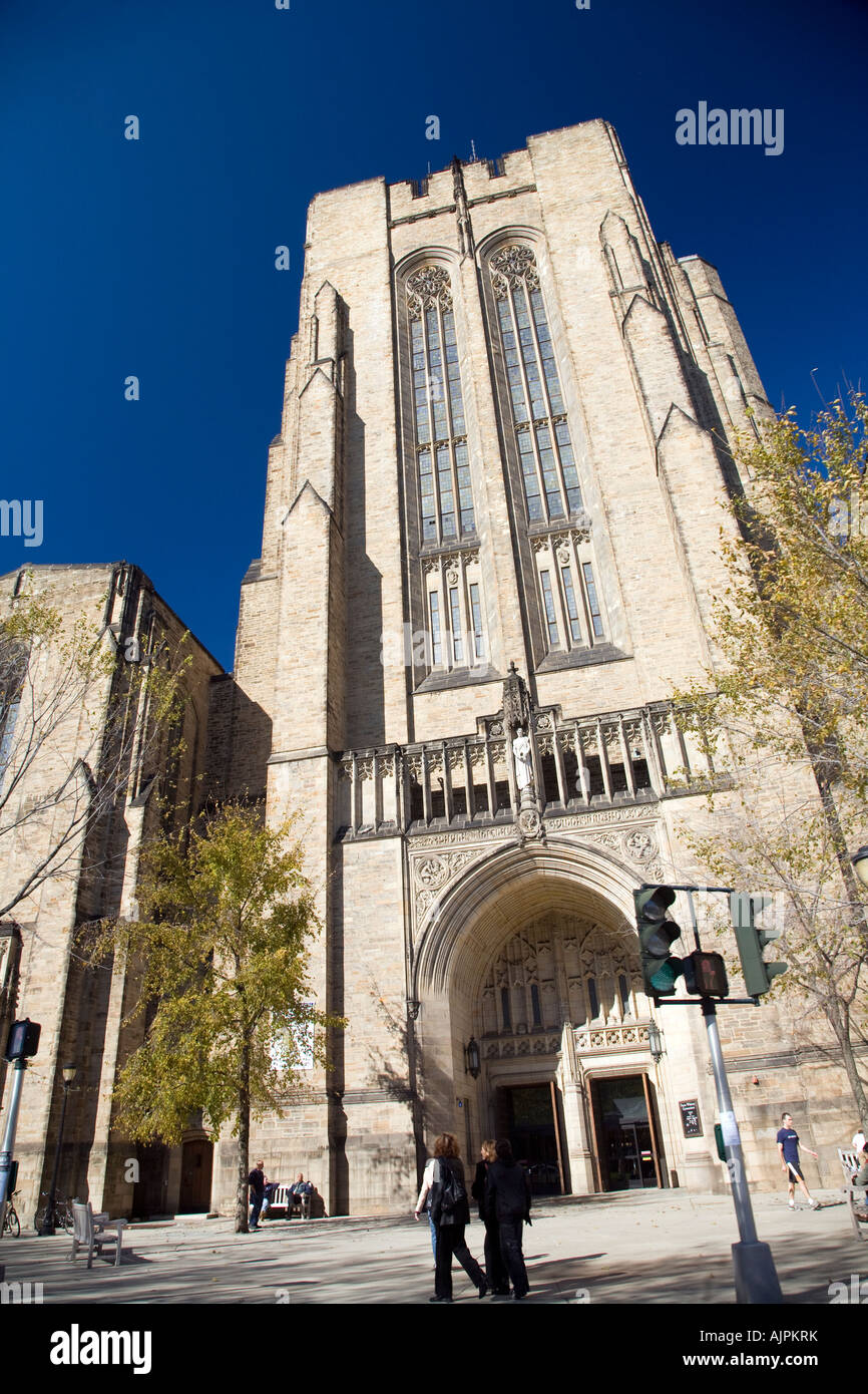 Yale University Building, New Haven, CT, USA Stock Photo - Alamy