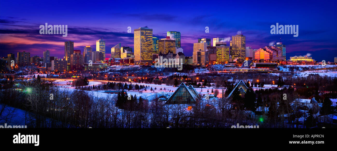 Snow edmonton downtown hi-res stock photography and images - Alamy