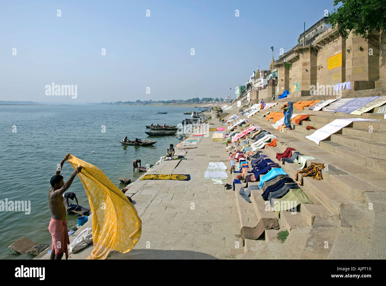 Drying the laundry. Anandmayee Ghat. Ganges river. Varanasi. India ...