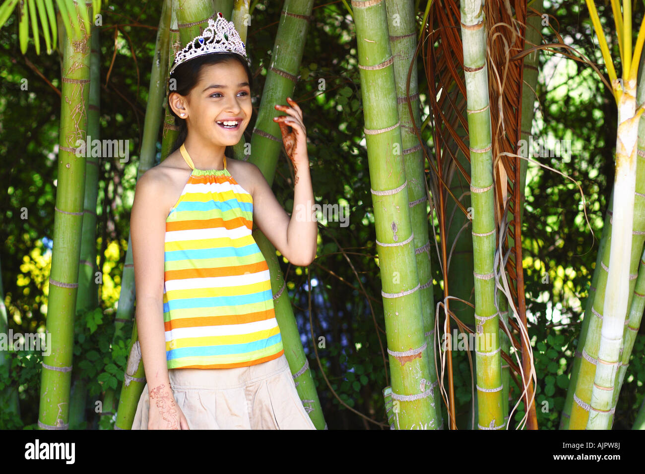 Portrait of a young girl wearing a tiara Stock Photo - Alamy