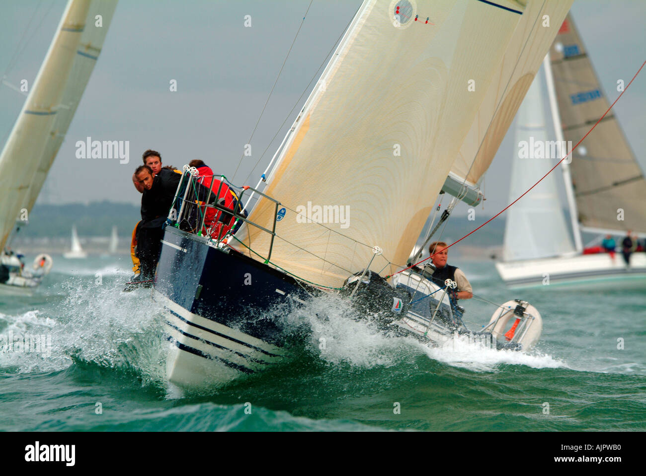 Yacht crew working together hi-res stock photography and images - Alamy