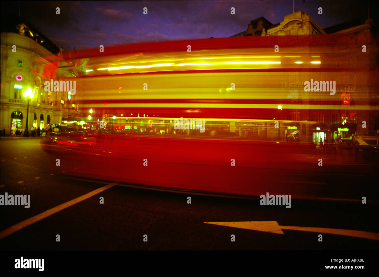 London Piccadilly Circus rush hour UK London Piccadilly Circus rush ...