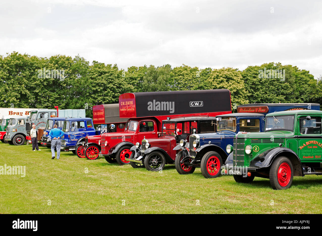 0056 Old Lories Kent Show Detling Kent England Stock Photo Alamy 0056-old-lories-kent-show-detling-kent-england-stock-photo-alamy