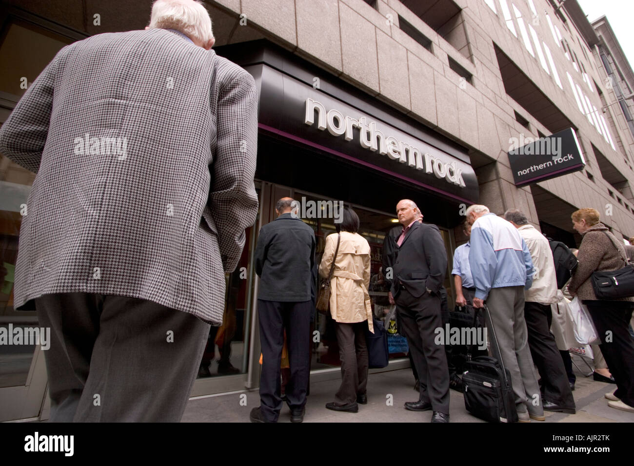 Northern Rock Bank Run High Resolution Stock Photography and Images - Alamy