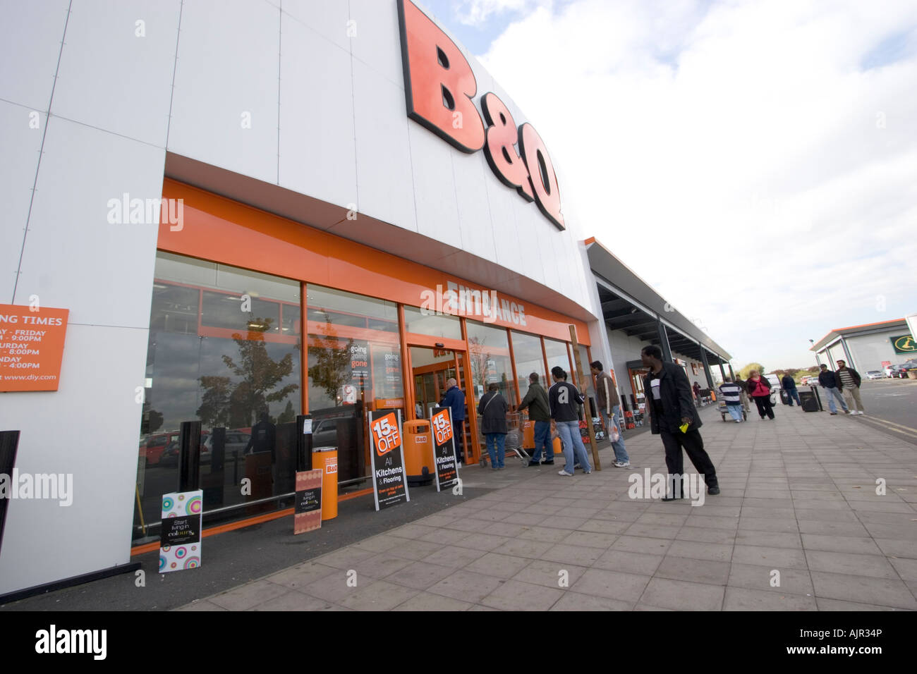 Bandq hi-res stock photography and images - Alamy