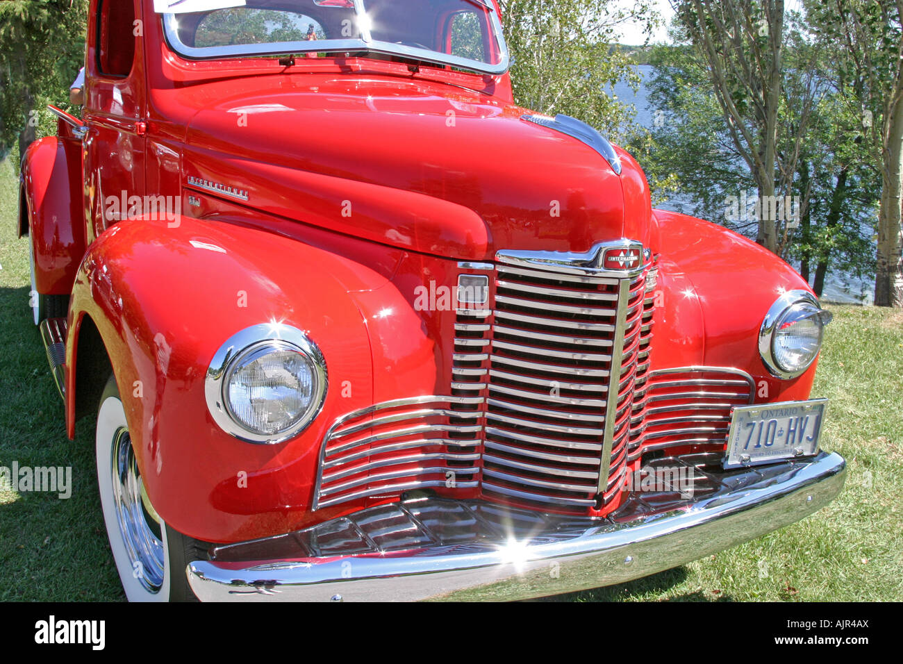 front view of bright red vintage pickup truck Stock Photo - Alamy